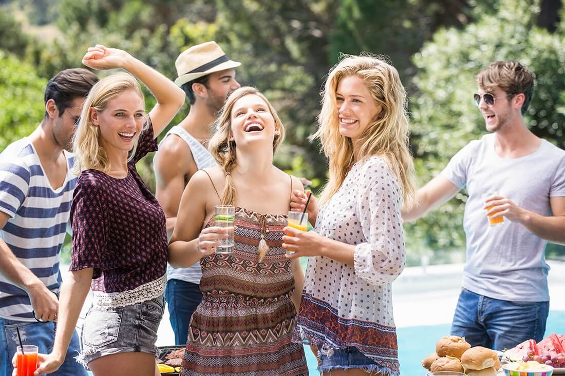 How to Handle Social Gatherings with your Ex